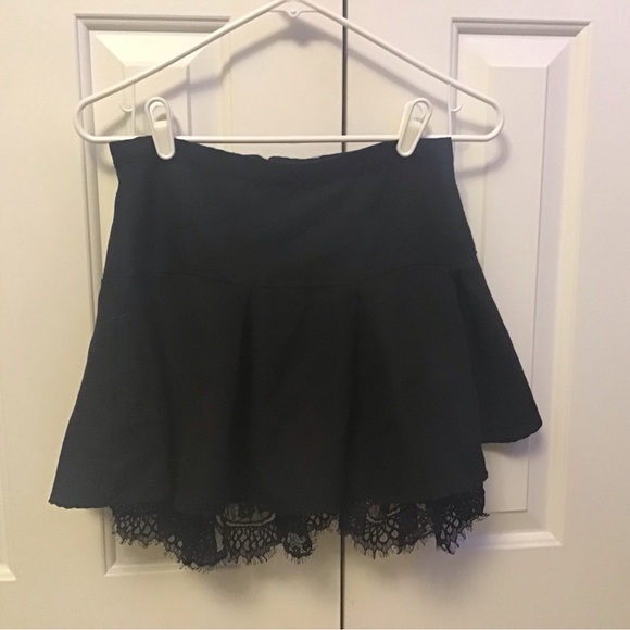 Hot Topic | Skirts | Hottopic Ruffle Skirt | Poshmark